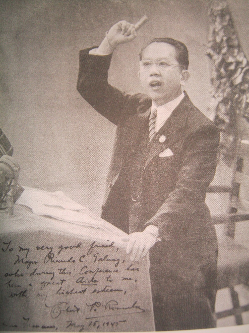 XIAOTIME, 14 January 2013: CARLOS P. ROMULO, Kinilala Noon Bilang Mr ...