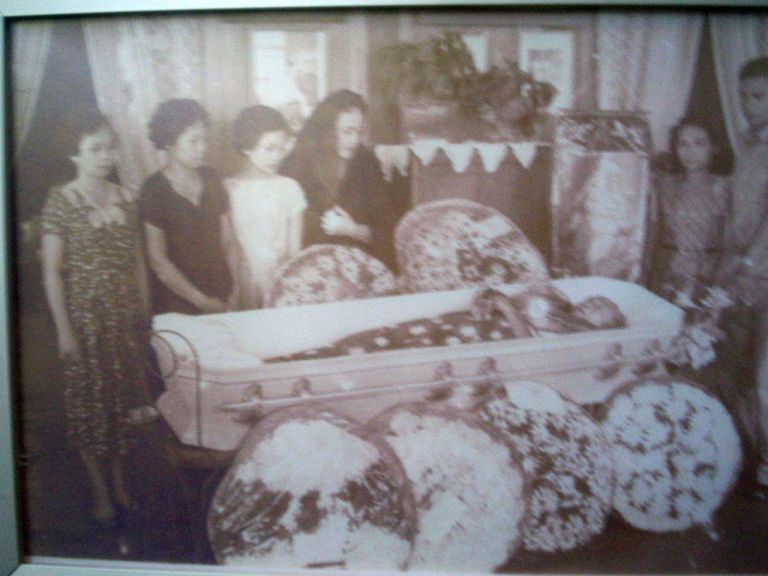 XIAO TIME, 31 October 2013: ANG KAHULUGAN NG SALITANG “UNDAS” | IT'S ...